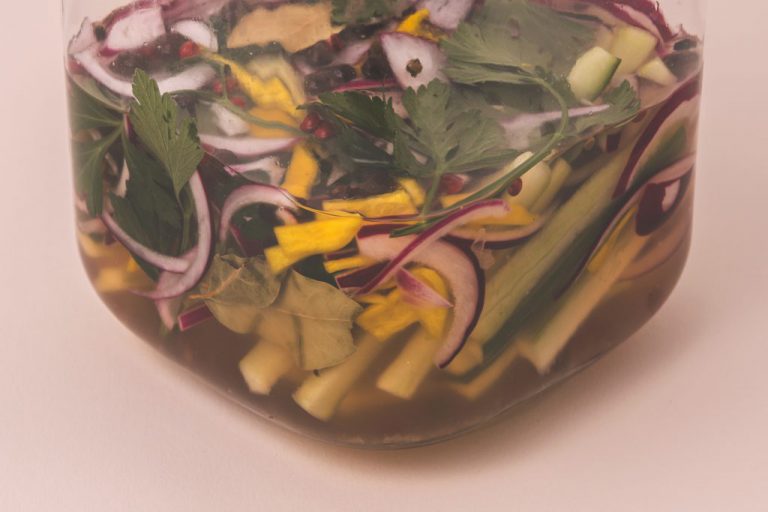 Suriname - Pom (Uitgebreid Recept) | Wereldgerecht